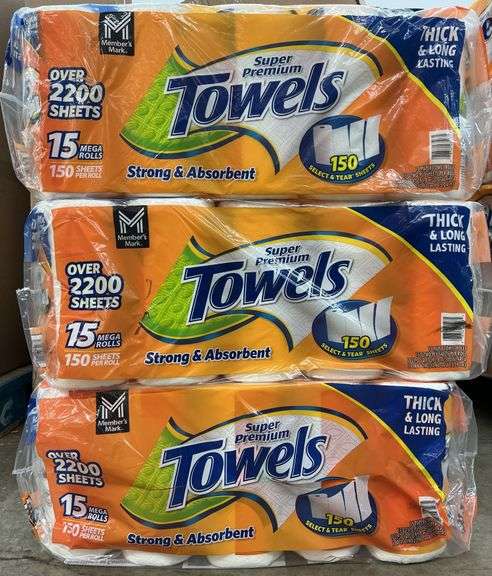 (3) PACKS OF PAPER TOWELS - Earl's Auction Company
