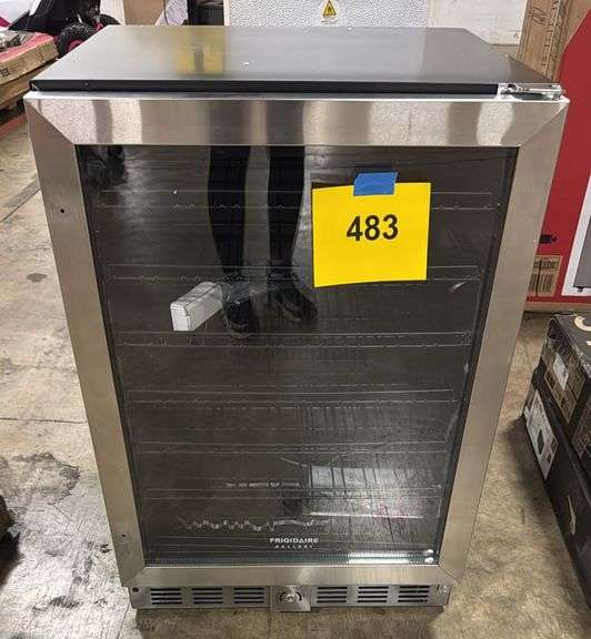FRIGIDAIRE BUILT IN BEVERAGE REFRIGRATOR - Earl's Auction Company
