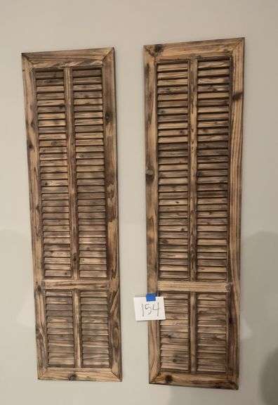 2PC WOOD SHUTTER WALL ART - Earl's Auction Company