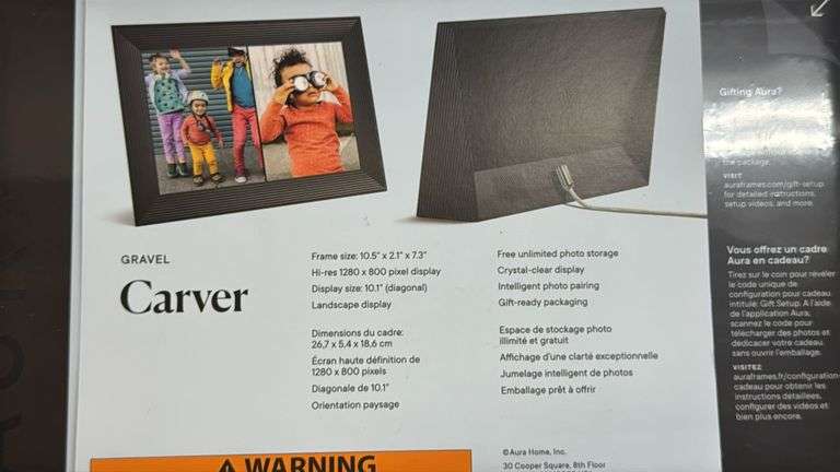 AURA CARVER DIGITAL PICTURE FRAME IN BOX - Earl's Auction Company