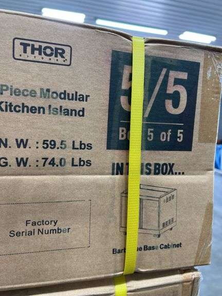 THOR 4PC MODULAR KITCHEN ISLAND IN BOXES - Earl's Auction Company