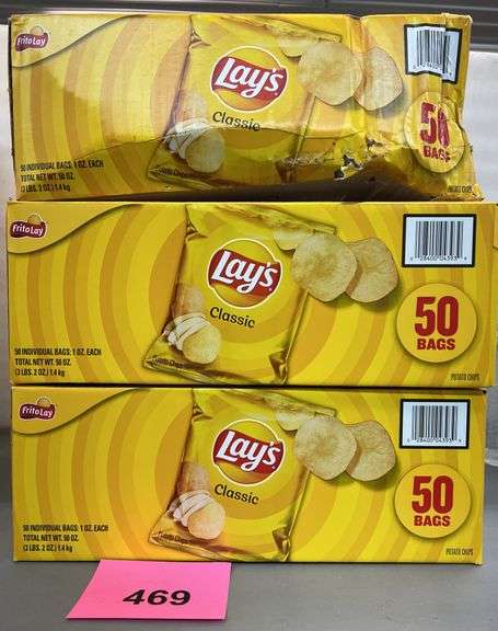 (3) BOXES OF LAYS POTATO CHIPS - Earl's Auction Company