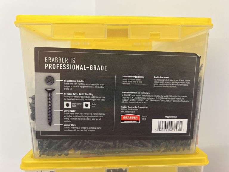 (4) PACKS OF GRABBER SCREWS - Earl's Auction Company