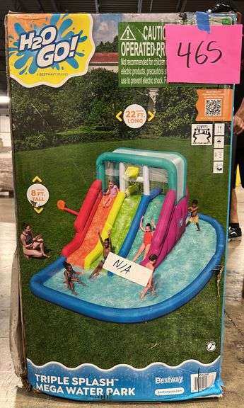 H2O GO TRIPLE SPLASH MEGA WATER PARK IN BOX - Earl's Auction Company
