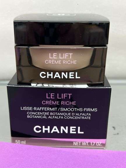 CHANEL 50ML LE LIFT CREME RICHE W/ BOX - Earl's Auction Company