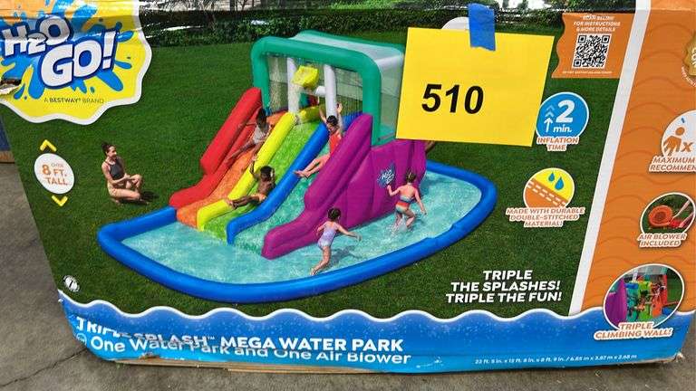 H2O GO TRIPLE SPLASH MEGA WATER PARK IN BOX - Earl's Auction Company