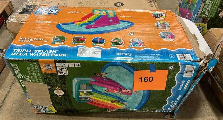 H2O GO TRIPLE SPLASH MEGA WATER PARK IN BOX - Earl's Auction Company