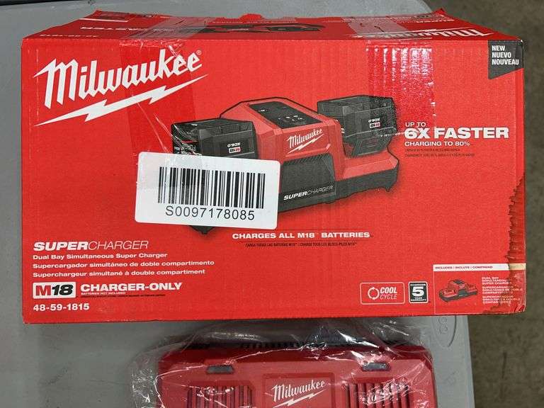 MILWAUKEE SUPERCHARGER W/ BOX - Earl's Auction Company