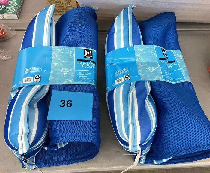 (2) MESH HAMMOCK POOL FLOATS - BLUE - Earl's Auction Company
