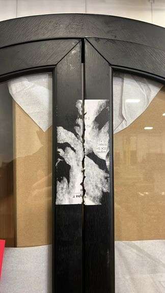 AS IS - ENZO COLLECTION CABINET - BLACK - Earl's Auction Company