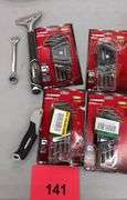 MISC TOOL LOT - SEE PHOTOS - Earl's Auction Company