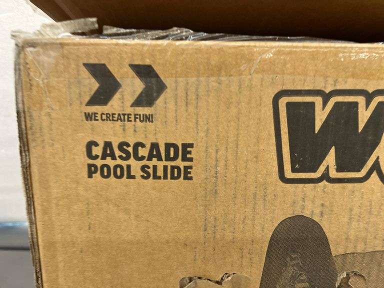 WOW CASCADE POOL SLIDE IN BOX - Earl's Auction Company