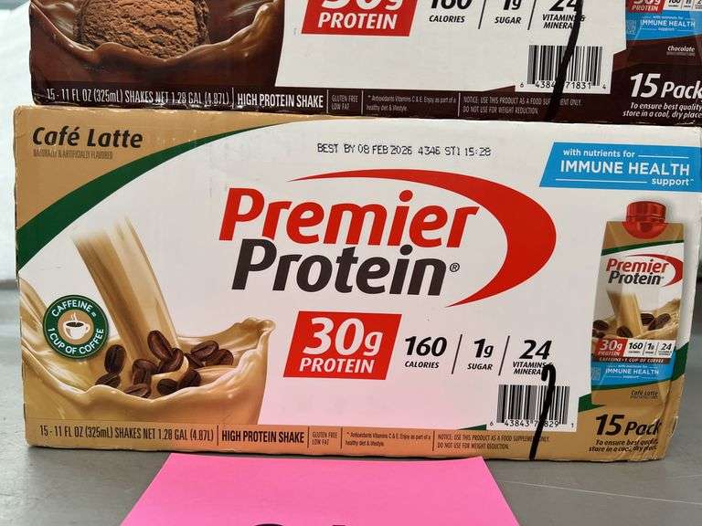 (2) BOXES OF PREMIER PROTEIN SHAKES - Earl's Auction Company