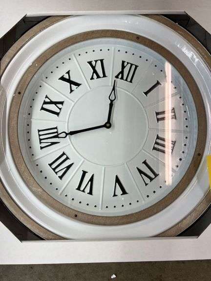 LITTON LANE METAL WALL CLOCK - WHITE - Earl's Auction Company