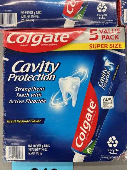 (4) PACKS OF COLGATE TOOTHPASTE - Earl's Auction Company