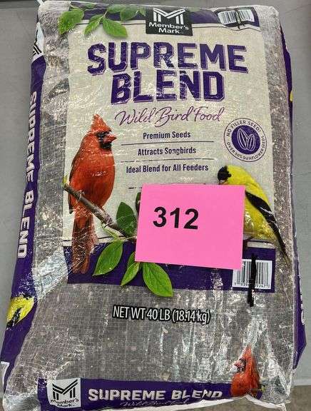 Member S Mark Supreme Blend Wild Bird Food 40 Lbs