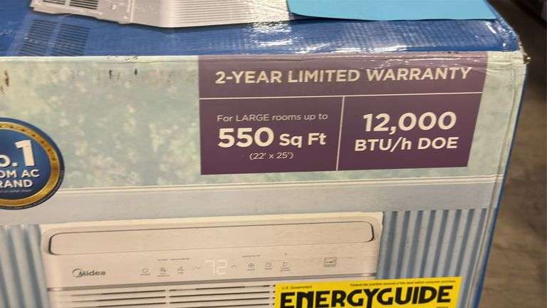 MIDEA WINDOW AIR CONDITIONER IN BOX - Earl's Auction Company