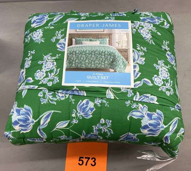 DRAPER JAMES KING 4PC QUILT SET - GREEN - Earl's Auction Company