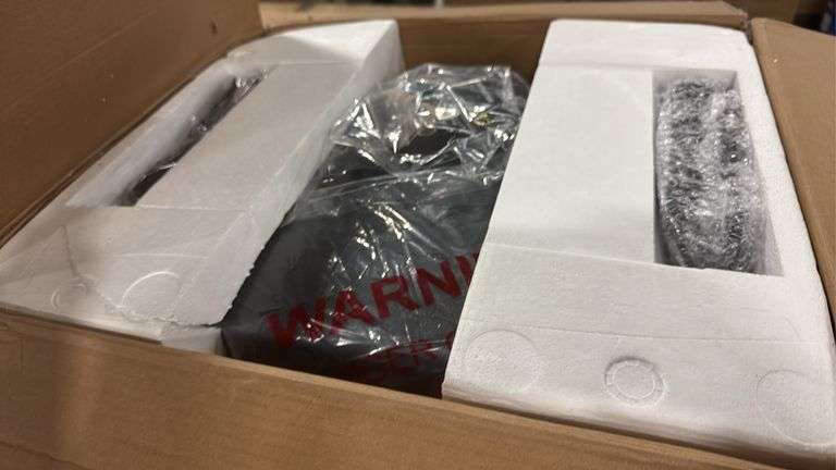 MONSTER GI30 HIGH-POWER SPEAKER IN BOX - Earl's Auction Company