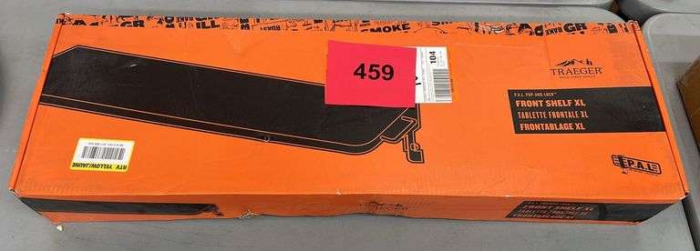 TRAEGER FRONT SHELF XL IN BOX - Earl's Auction Company