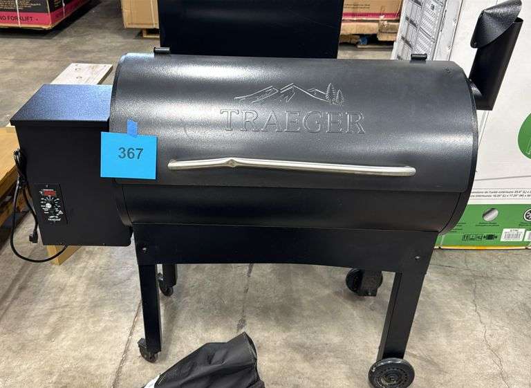 AS IS - TRAEGER ELECTRICAL BBQ GRILL - Earl's Auction Company
