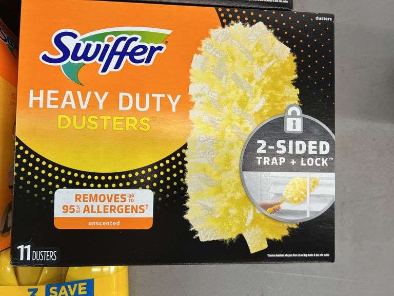 5PC CLEANING LOT - SWIFFER & PLEDGE - Earl's Auction Company