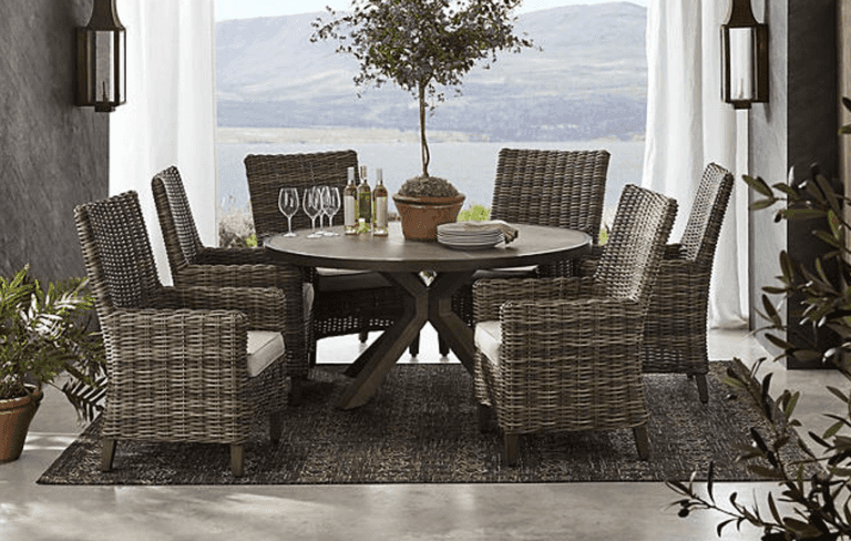 HALSTEAD 7PC ROUND DINING SET W/ FIRE TABLE IN BOXES - Earl's Auction ...