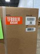 TRAEGER RENEGADE WOOD FIRED GRILL IN BOX - Earl's Auction Company