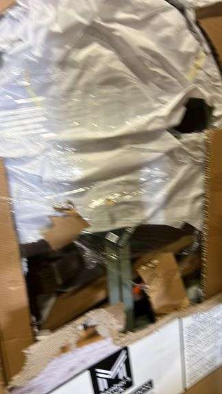 ENZO COLLECTION CABINET IN BOX - GREEN - Earl's Auction Company