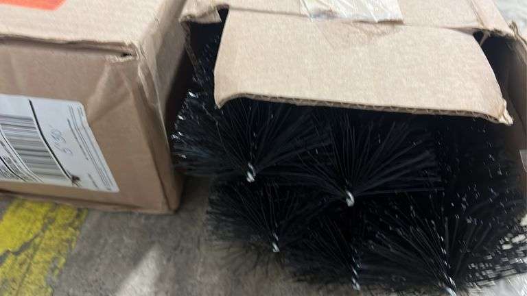 (2) BOXES OF GUTTERBRUSH SIMPLE GUTTER GUARDS - Earl's Auction Company