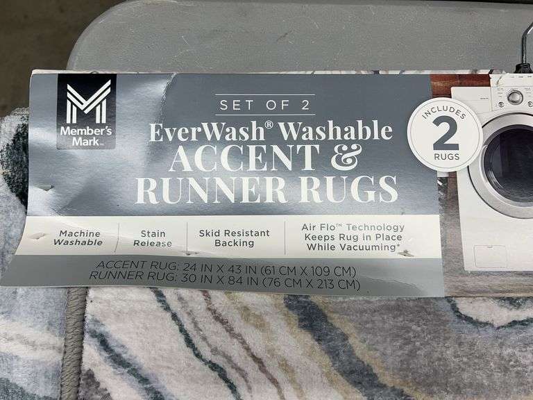 EVERWASH 2PC WASHABLE ACCENT & RUNNER RUGS - Earl's Auction Company