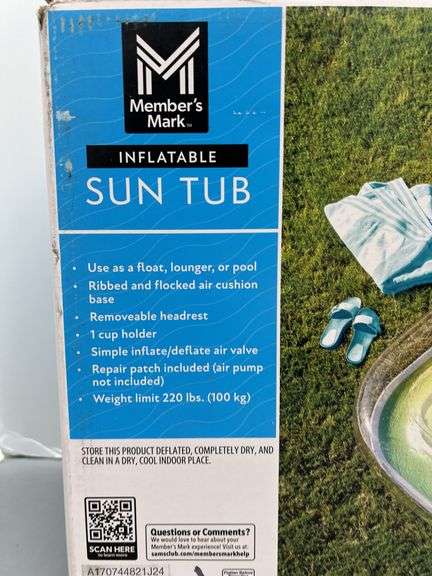 NEW INFLATABLE SUN TUB IN BOX - Earl's Auction Company