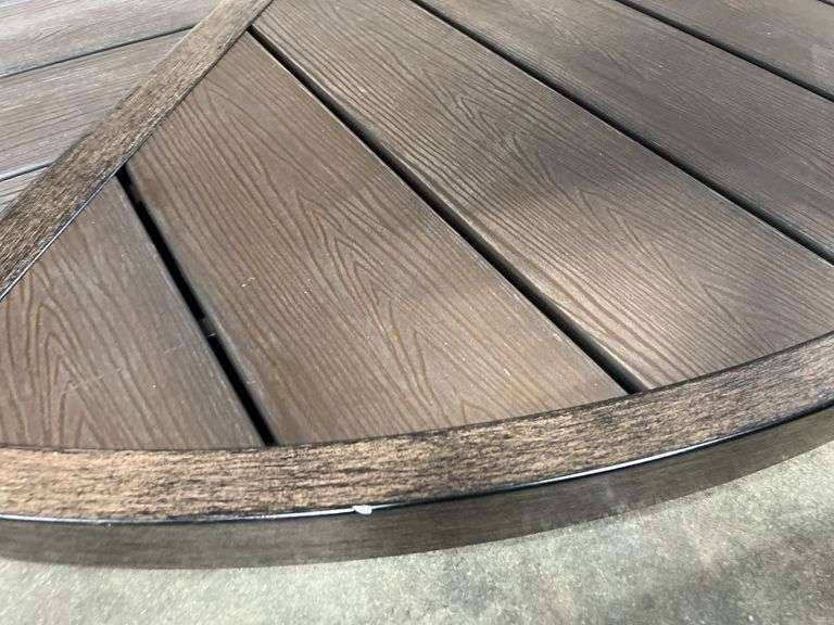 ALL WEATHER PATIO ROUND TABLE TOP - BROWN - Earl's Auction Company