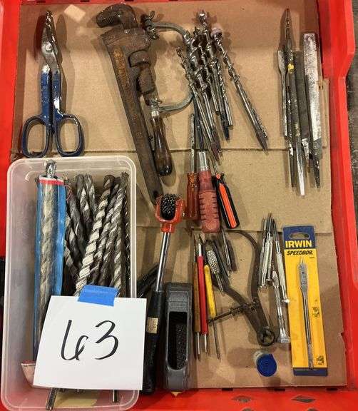MISC TOOL LOT - SEE PHOTOS - Earl's Auction Company