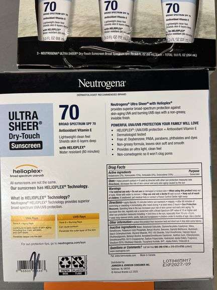 (2) BOXES OF NEUTROGENA SUNSCREEN - Earl's Auction Company