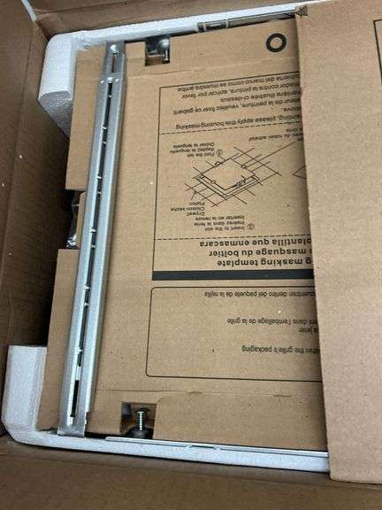 WHIRLPOOL VENTILATING FAN IN BOX - Earl's Auction Company