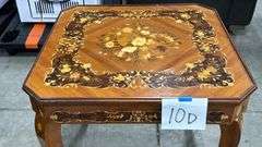 WOOD GAME TABLE W/ INTERCHANGEABLE TOPS - Earl's Auction Company