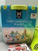 3PC KIDS LOT - LEGO, SAND CASTLE SET & NET - Earl's Auction Company