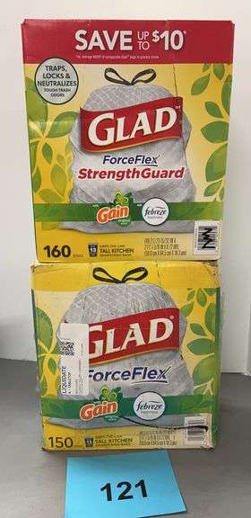 (2) BOXES OF GLAD TRASH BAGS - Earl's Auction Company