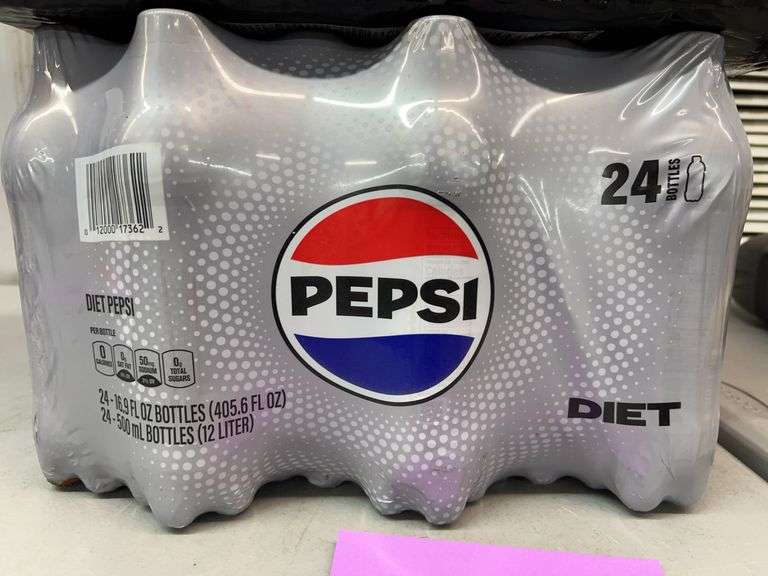 (2) PACKS OF DRINKS - PEPSI & MONSTER - Earl's Auction Company
