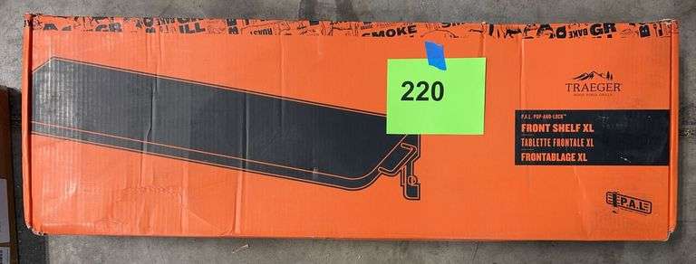 TRAEGER FRONT SHELF XL IN BOX - Earl's Auction Company