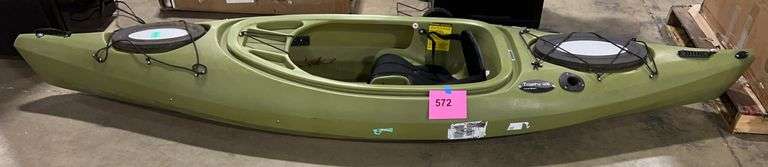 AS IS - FUTURE BEACH TROPHY 126 KAYAK (NO PADDLES) - GREEN - Earl's ...
