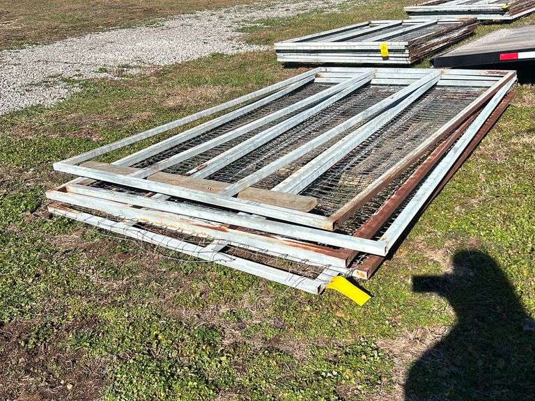 QTY (5) 10ft x 6ft METAL FRAME DOG/CHICKEN COOP FENCE PANELS - EK ...