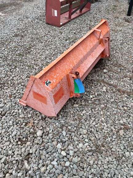 KUBOTA 72" SKID STEER QUICK ATTACH BUCKET - EK Auctioneers LLC