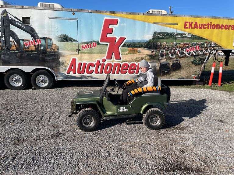 GAS POWER MINI JEEP - EK Auctioneers LLC