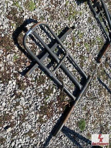 CATTLE BACK-UP STOP - EK Auctioneers LLC