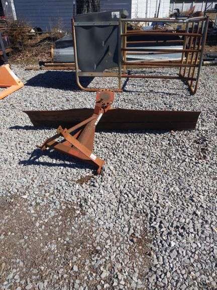 7' ADJUSTABLE GRADER BLADE - EK Auctioneers LLC