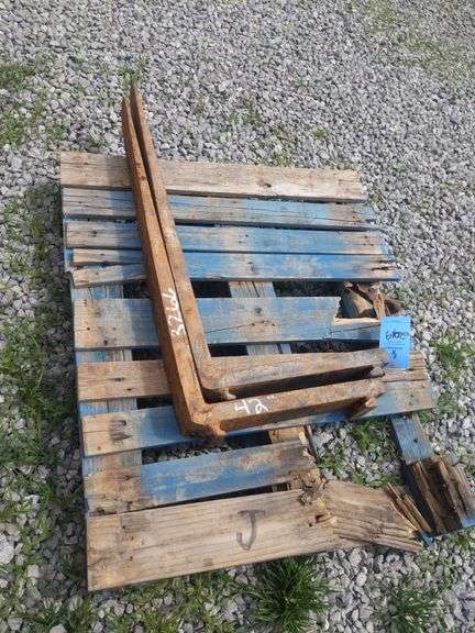 42" FORK TINES - EK Auctioneers LLC