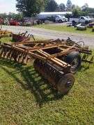 12' TAYLOR WAY HYDRAULIC DISC HARROW - EK Auctioneers LLC