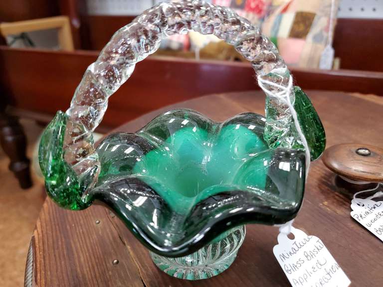 Glassware, English Pottery - Estate Sales RVA